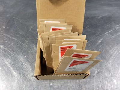 FISHER Miscellaneous Small Drive Hardware Kit DVC6000 P/N: 19B5403X012 ...