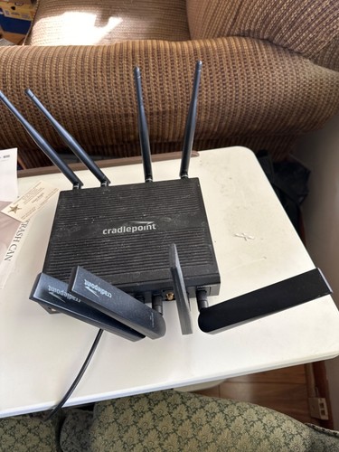 CradlePoint AER2200 Series Router with MC 400-1200 cat 18 dual sim ...