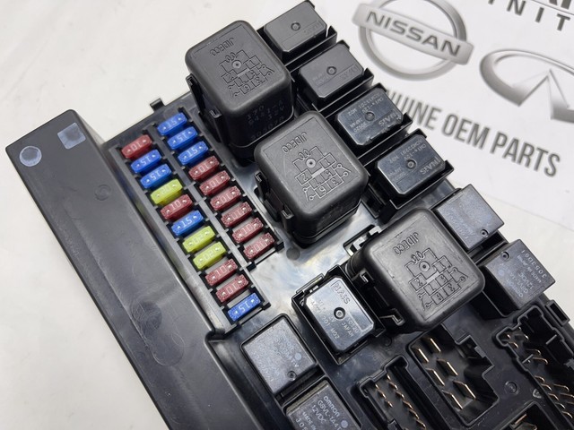 2003 Infiniti G35 Sedan IPDM Power Supply Module PCM 284B7AL500 OEM for ...