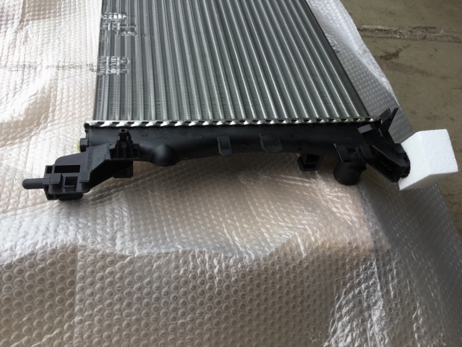 55700447 Radiator Water Fiat Grande PUNTO 1.2 B Replacement for sale ...