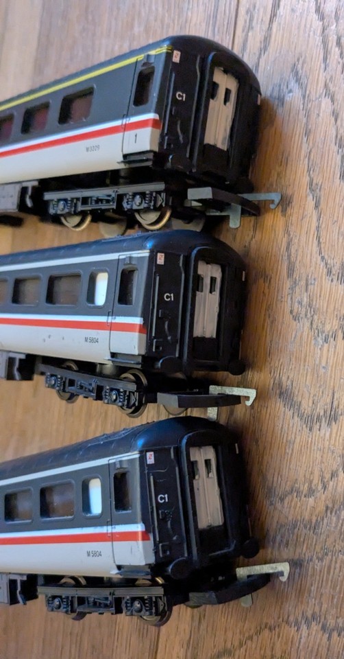 3 x Lima British Rail Intercity Executive Mk2f coaches - 2 x SO 2nd & 1 ...