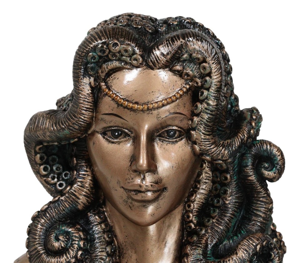Sea Witch Goddess Cecaelia Kraken Octopus Tentacles Haired Woman Bust ...