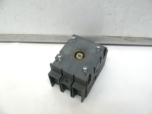 ABB OT100FT3 Non-Fused Disconnect Switch 3-Pole 100A Front Operated | eBay