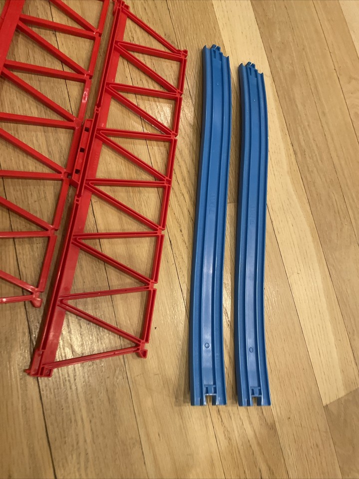 Thomas The Train Trackmaster TOMY - RED GIRDER SUSPENSION BRIDGE - Set ...