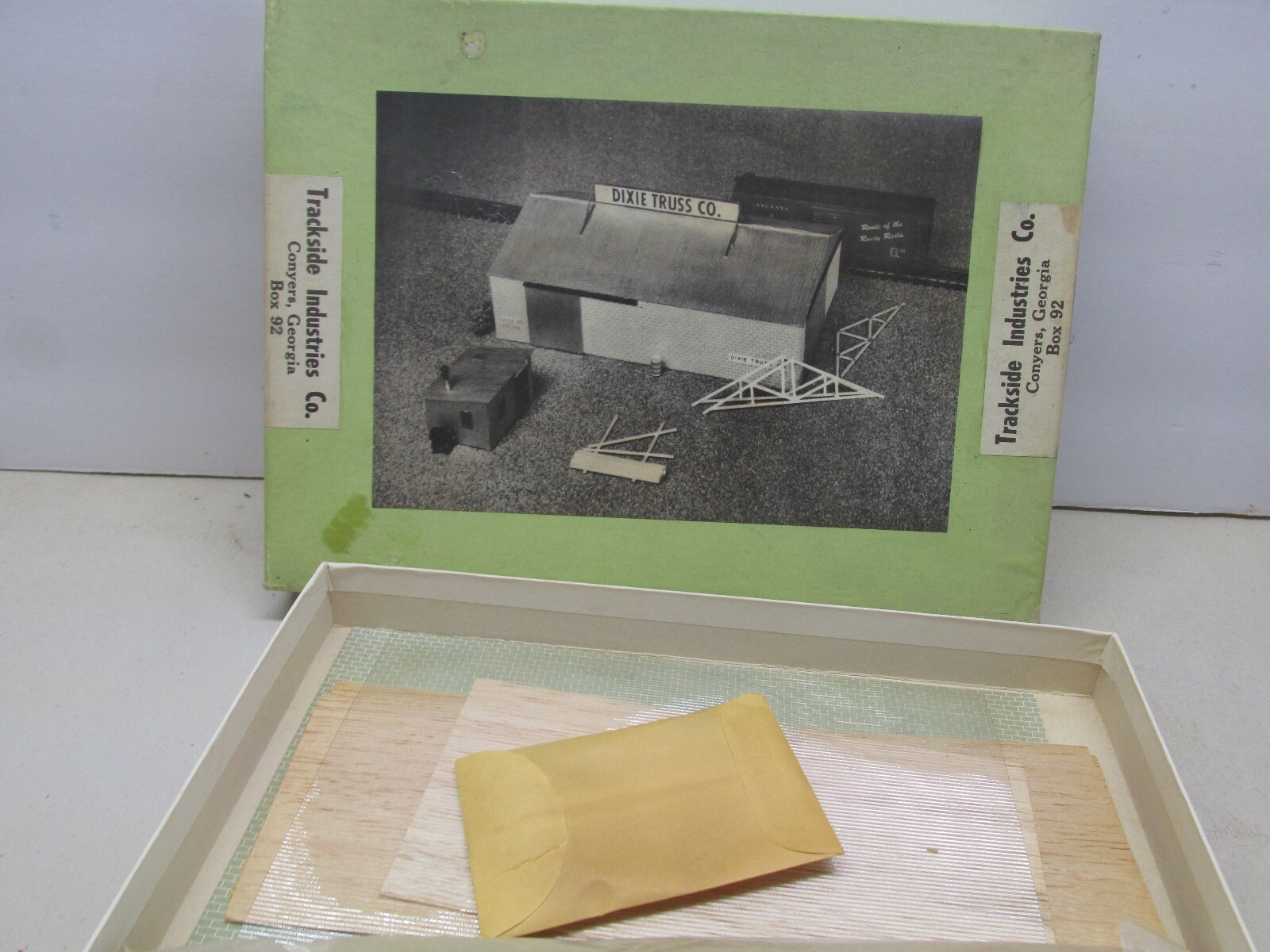 TRACKSIDE INDUSTRIES~ BOX 92-PRE-FAB TRUSS CO.-KIT~ HO SCALE | eBay