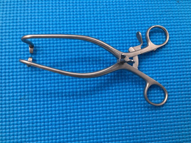 V. Mueller RH2650 McCabe Antral Retractor for sale online | eBay