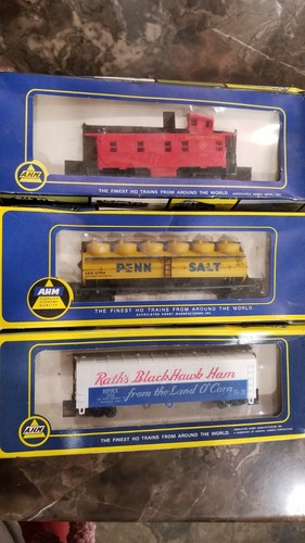 AHM train cars. HO scale , caboose , 6 dome tank car MADE in AUSTRIA | eBay