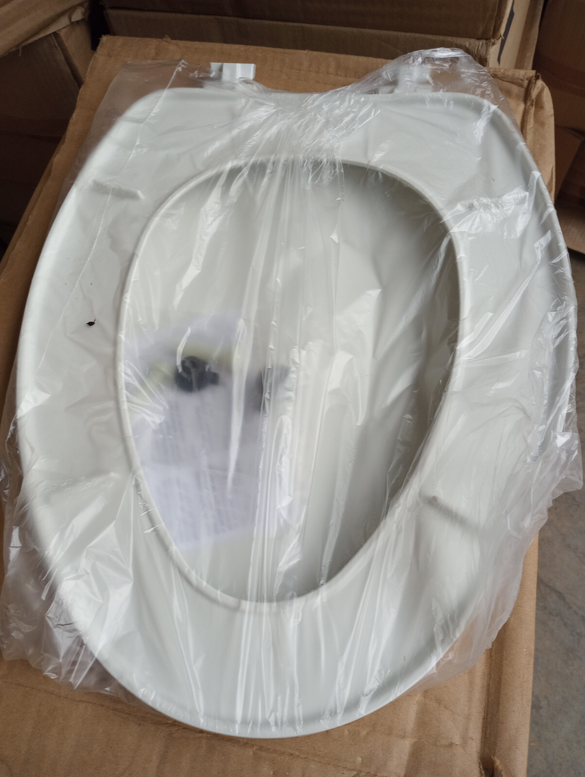 Lot of 2 White Bemis/Beneke Elongated Plastic Closed Front Toilet Seat ...