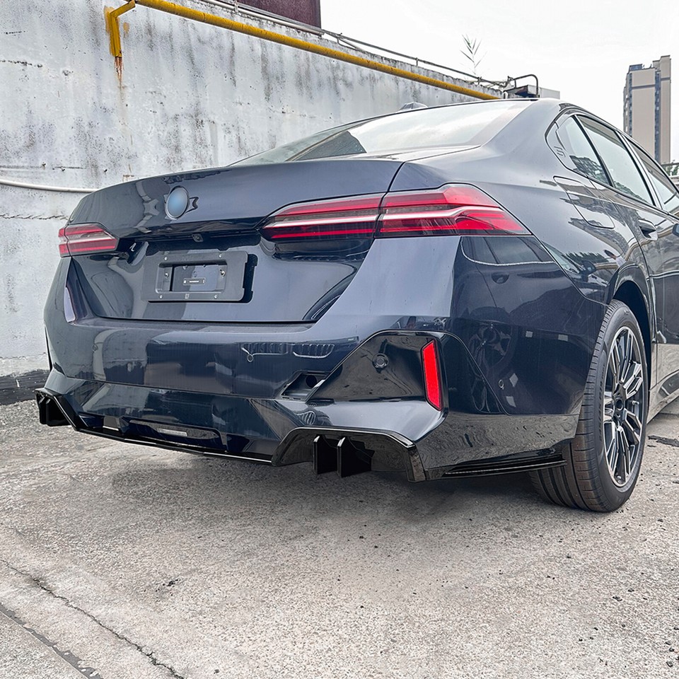 Black Rear Bumper Diffuser Lip Bodykit For BMW 5 Series I5 G60 M Sport ...