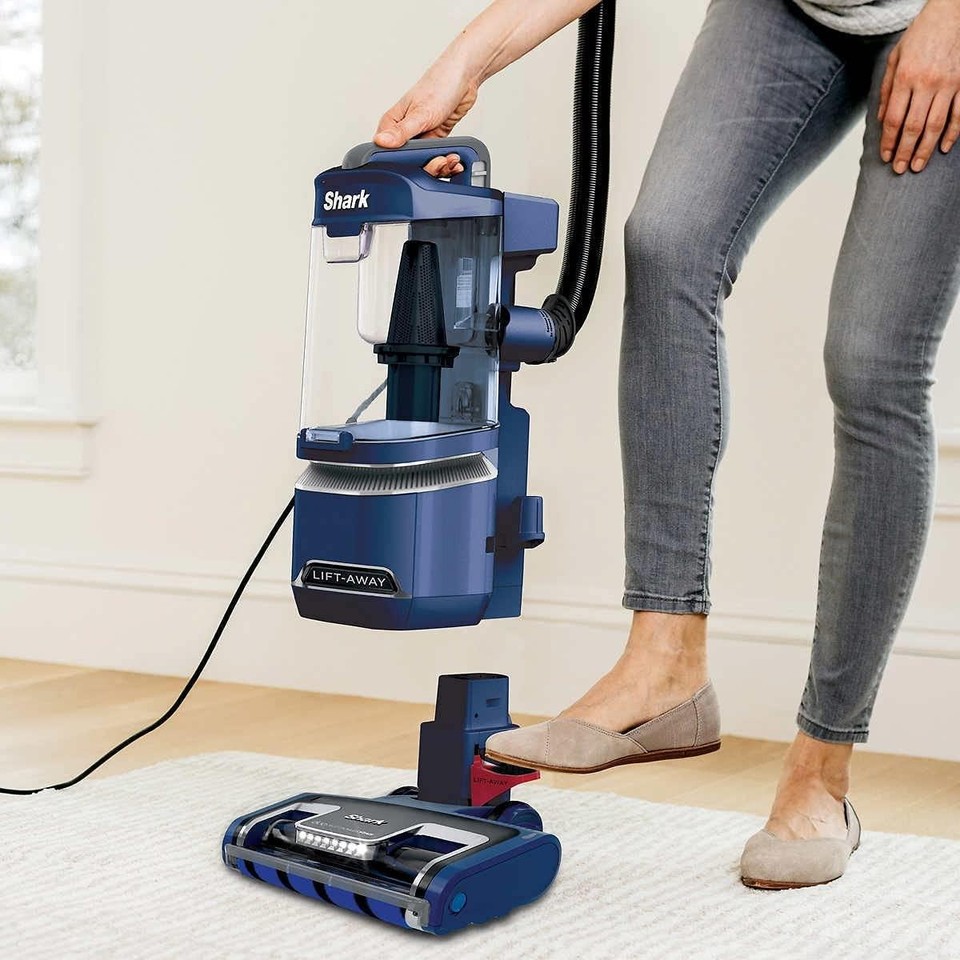 UV850-REF Performance Lift-Away ADV DuoClean PowerFins Upright Vacuum ...