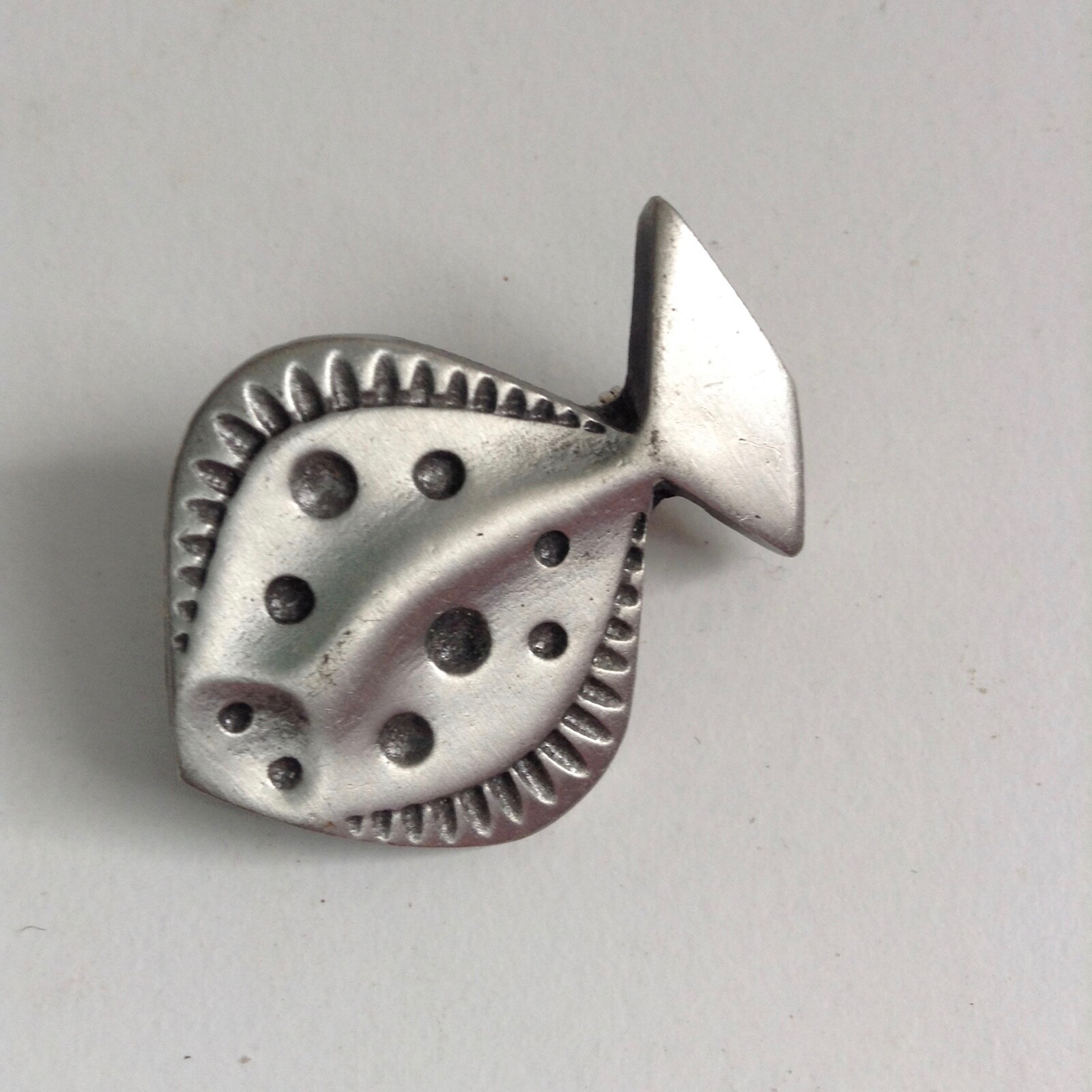 R. TENNESMED PEWTER FISH BROOCH PIN FROM SWEDEN VINTAGE | eBay