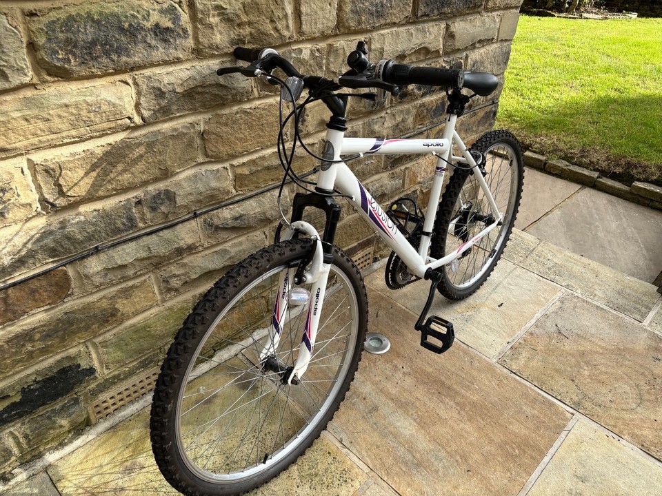 Apollo Elusion Ladies Mountain Bike | eBay UK