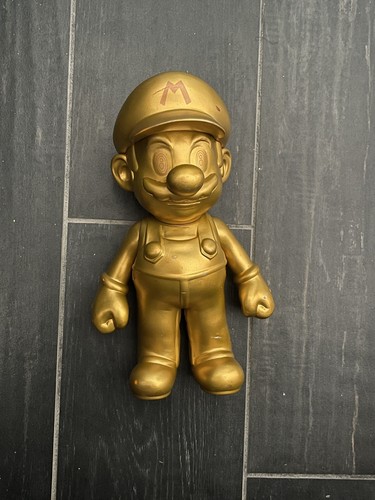 2006 Nintendo 8" Tall Super Mario Gold Color | eBay