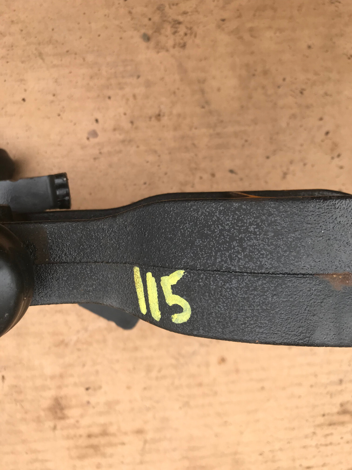 OEM John Deere Lawn Mower Front Axle & Spindles GX22093 LA125 LA130 ...