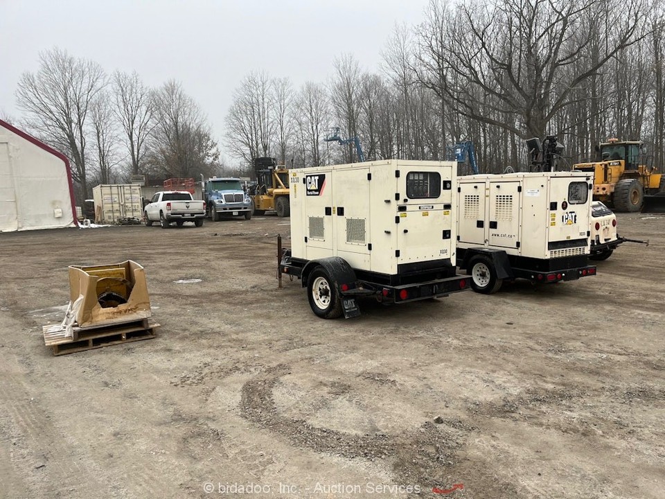Lot of Caterpillar/ Terex XQ30/XQ35/RL4 Generators & Light Tower -Parts ...