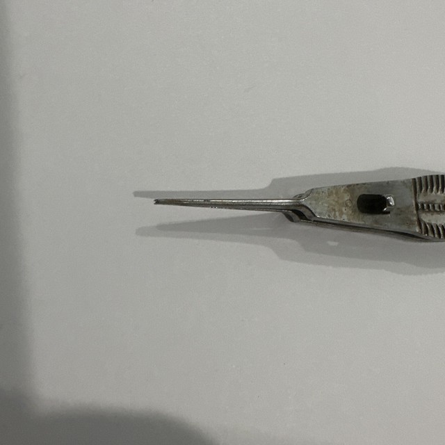 Storz E1798 Opthalmic Castroviejo Suturing Forceps 0.5mm for sale ...
