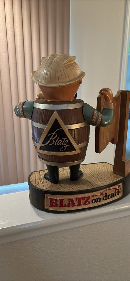 Vintage Blatz Beer on Draft Barrel Man Statue with Mug Cast Metal Sign ...