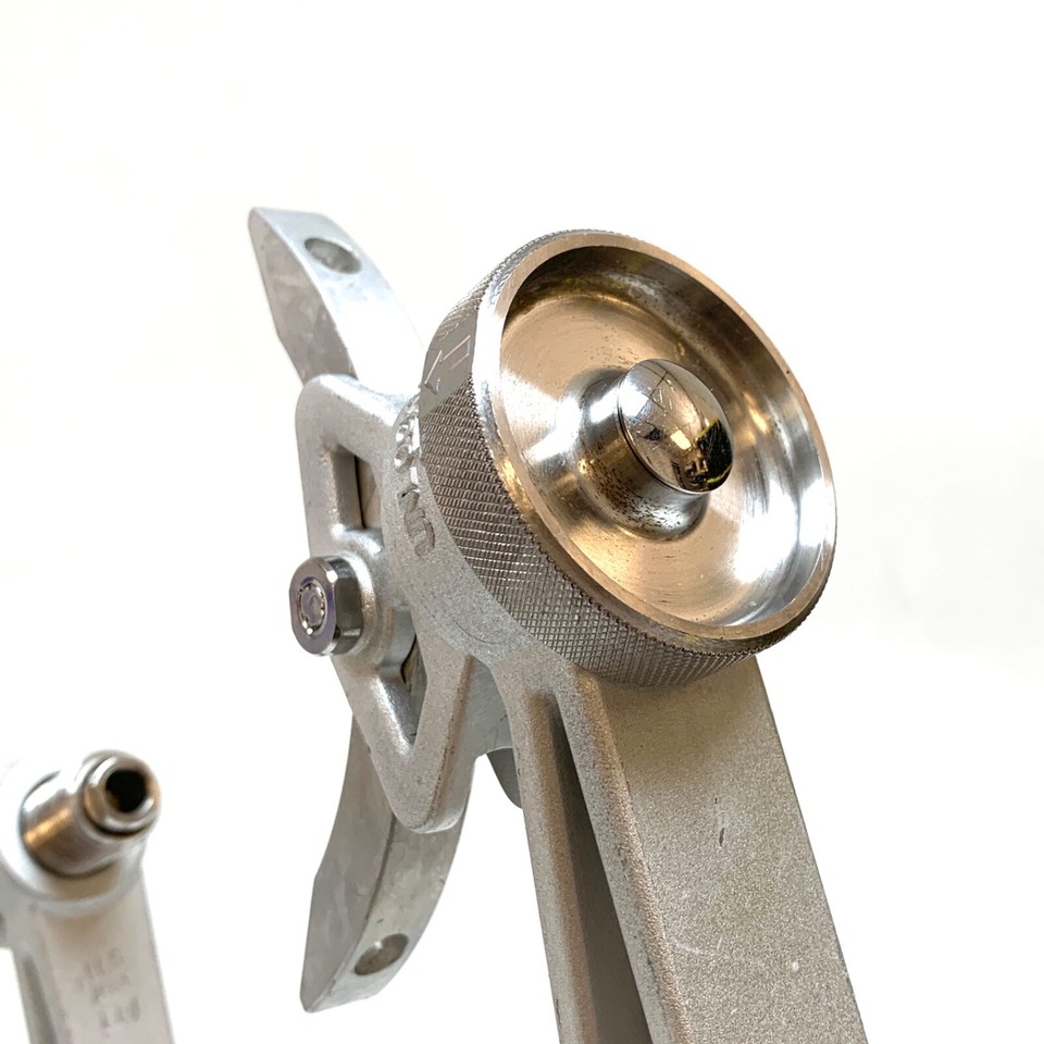 Integra Mayfield REF A1059, Surgical Skull Clamp | eBay