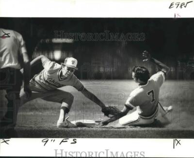 1979 Press Photo Baseball Players Barry Butera and Andy Gawron in Game ...