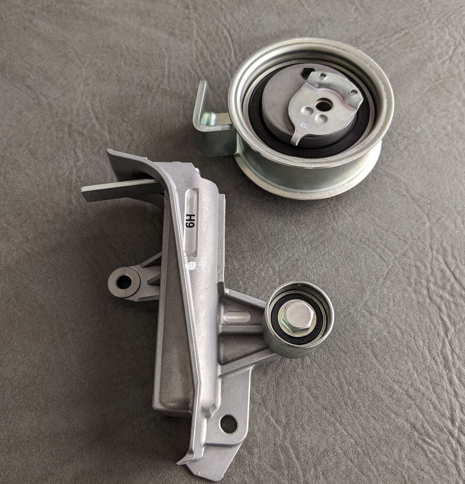 VW AUDI PASSAT 1.8T AWM TIMING TENSIONER AND DAMPER 06B 109 243 E 06B ...