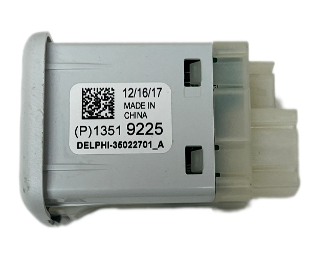 2016-2020 GM Dual USB & Auxiliary Jack Part# 13519225 Replaces 13509943 ...