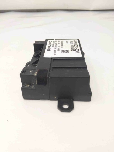 MERCEDES BENZ E Class W212 Fuel Pump Control Module Unit ECU 2129000306 ...