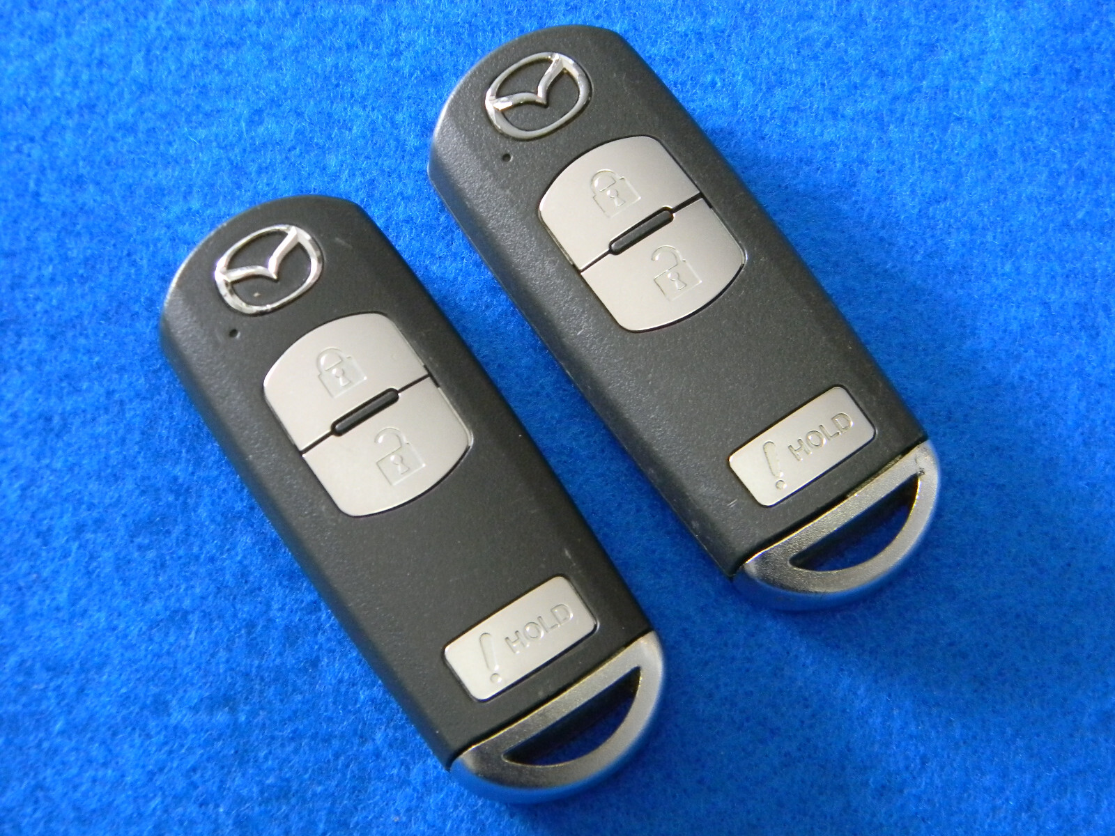 LOT OF 2 MAZDA KEYLESS REMOTE ENTRY SMART KEY FOB OEM WAZSKE13D01 ...