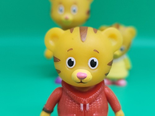 Daniel Tiger's Neighborhood Toy Figure Lot Sister Margaret & Mom Tiger ...