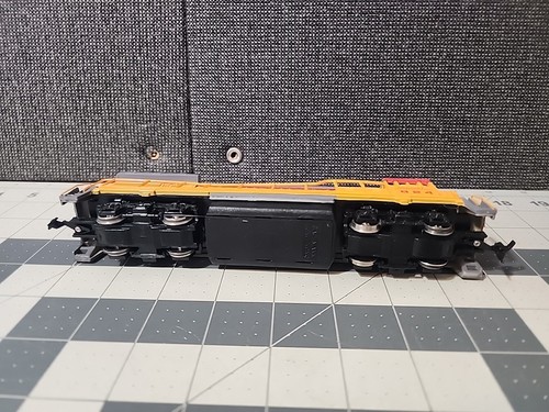 Bachmann HO Union Pacific GE U36B Diesel Locomotive Train #824 Lighted ...