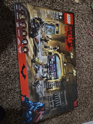 LEGO Super Heroes: Batcave: The Riddler Face-off (76183) NEW! READ ...