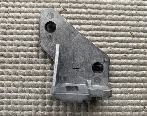 Mercedes-Benz LH Lower Frame Bracket - #222-626-01-13 - Fits MBZ S ...