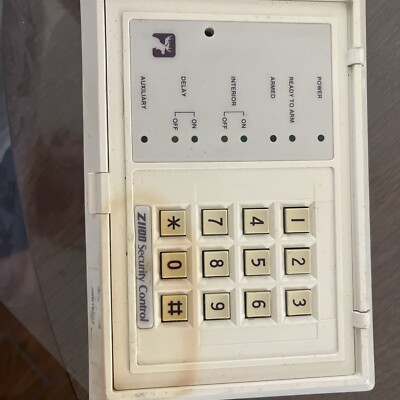 Control Panels & Keypads - Moose Z1100