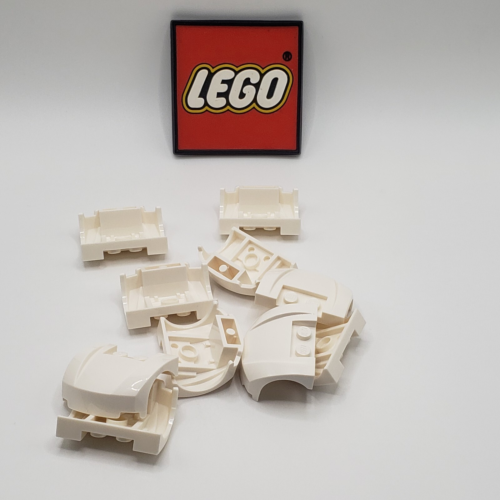 LEGO 3 x 4 x 1 2/3 Vehicle Mudguard with Curved Front WHITE (x10) 98835 ...