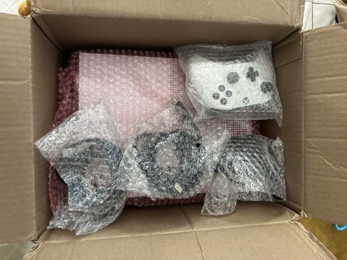 LIGHTLY USED Microsoft Xbox One S Home Console White 512GB Digital W ...