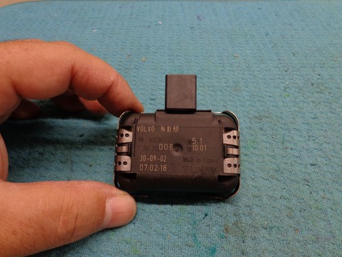 VOLVO V70 01 02 03 04 05 06 07 AUTO AUTOMATIC WINDSHIELD WIPER RAIN ...