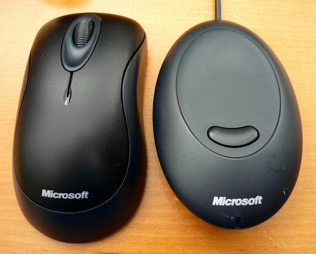 Microsoft 1067 Wireless Optical Mouse 2000 Black No Receiver for sale ...
