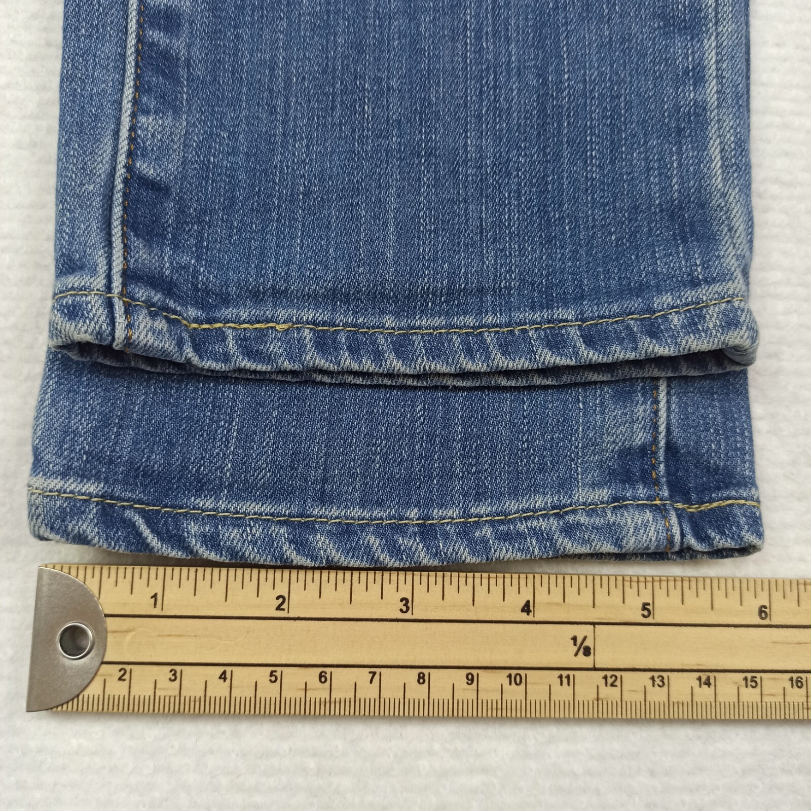 Levi's Strauss Women W28 L32 Slight Curve Jeans Slim … - Gem