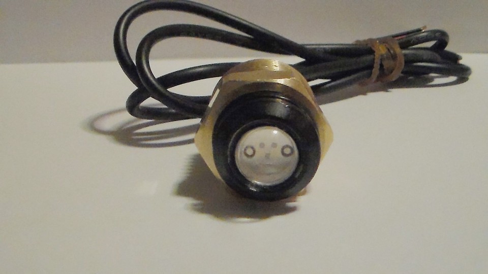 WHITE LED BOAT PLUG LIGHT GARBOARD BRASS DRAIN 1/2" NPT MARINE ...
