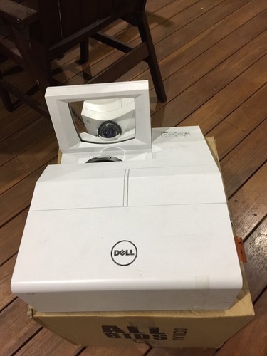 DELL S500Wi WXGA Ultra Short Throw DLP Projector:3200 ANSI LUMENS ...