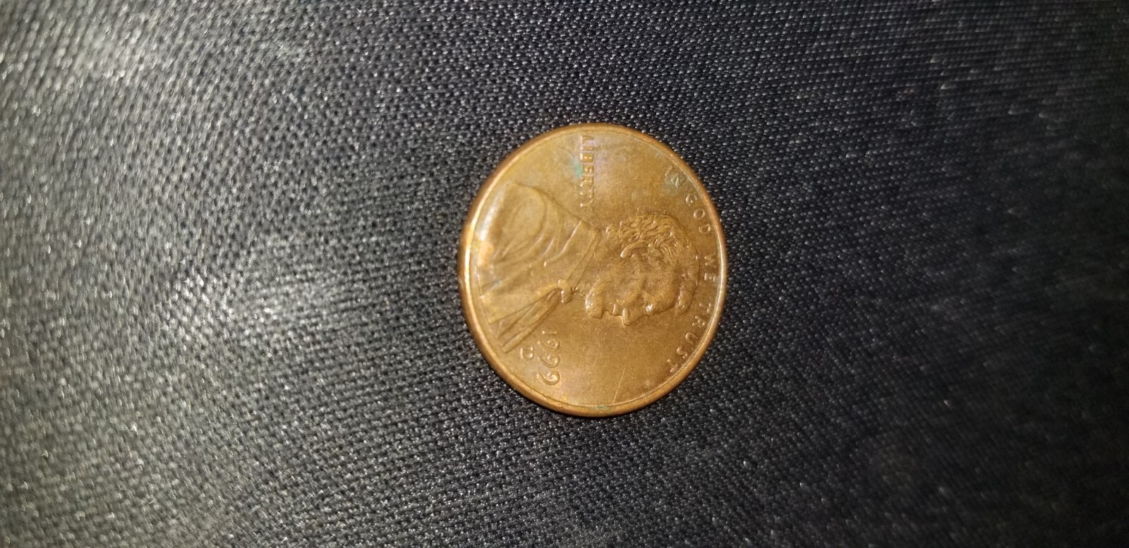 1999-D Lincoln Memorial Penny. Close "AM" ERROR- touching. fair ...