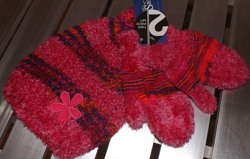 -*Grand Sierra Knit Beanie & Mittens 2pc.set Toddler 2-4 Girls Magenta ...
