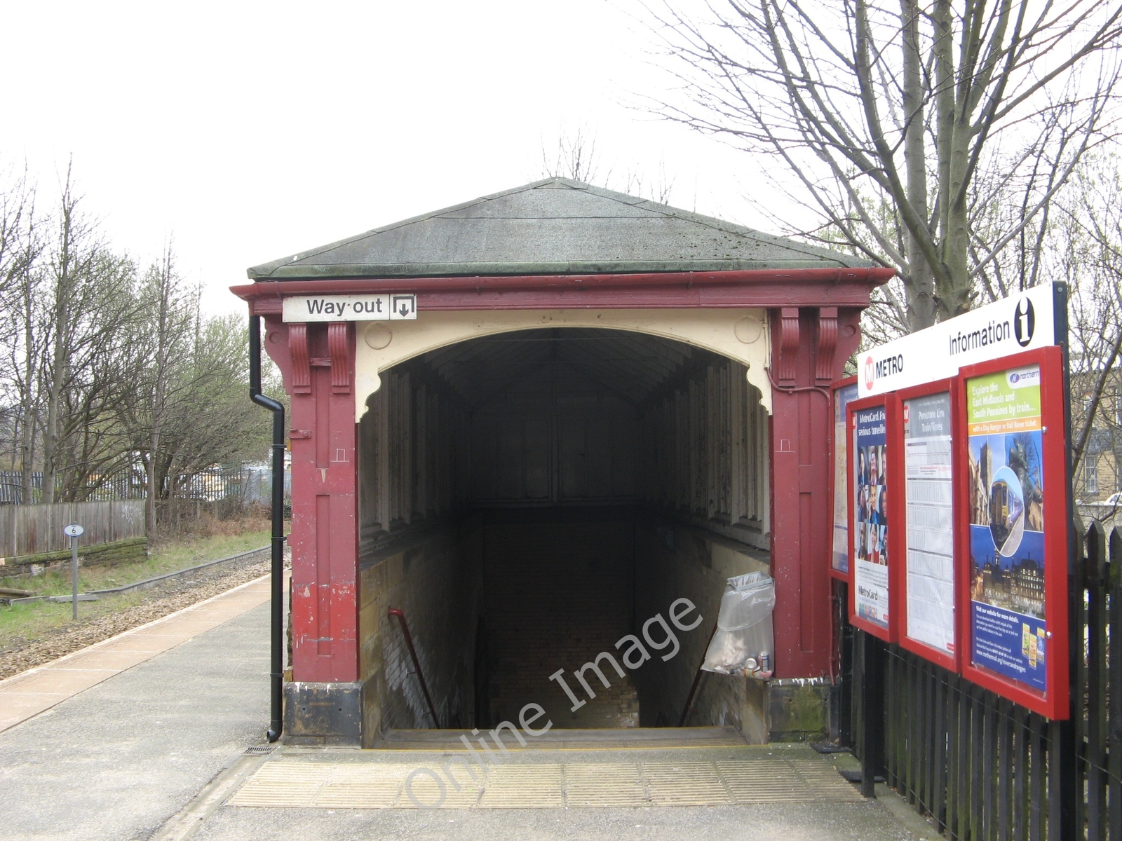 Photo 6x4 Lockwood Station Exit Huddersfield It doesn't look very in ...