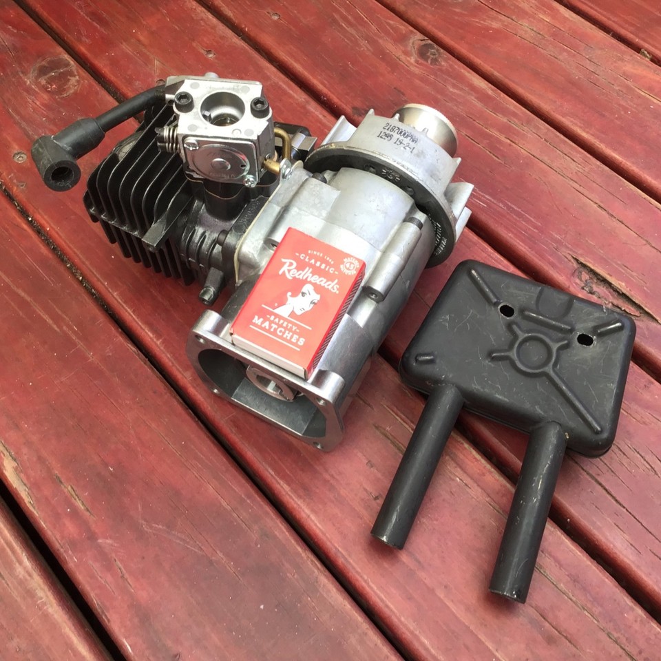 Large Two Stroke RC Engine Quadra or Zenoah looks never run weighs over ...