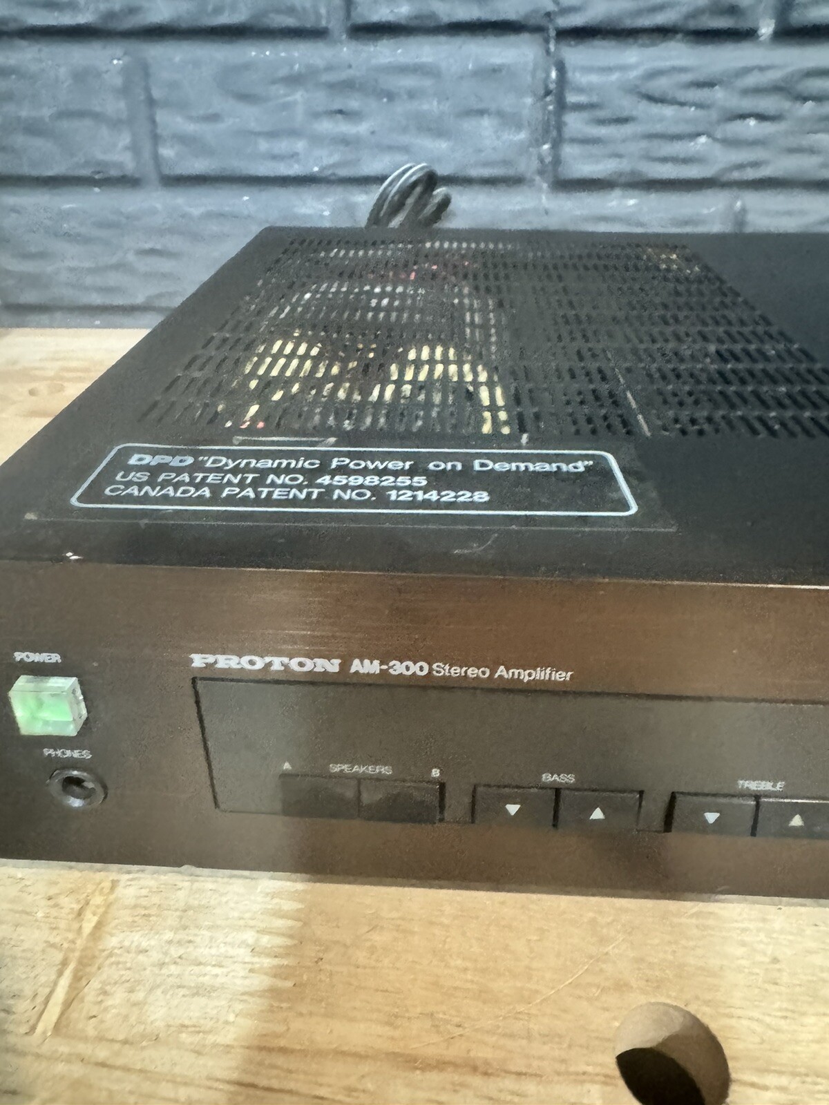Vintage 1988 Proton Am 300 Stereo Amplifer Powers On Untested READ MORE ...
