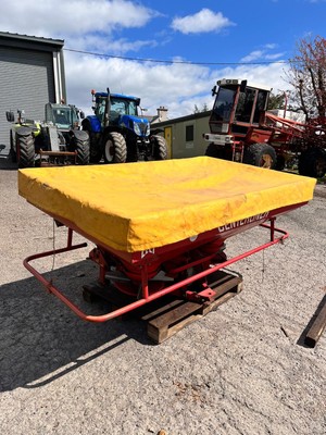 Seeders & Spreaders - Lely