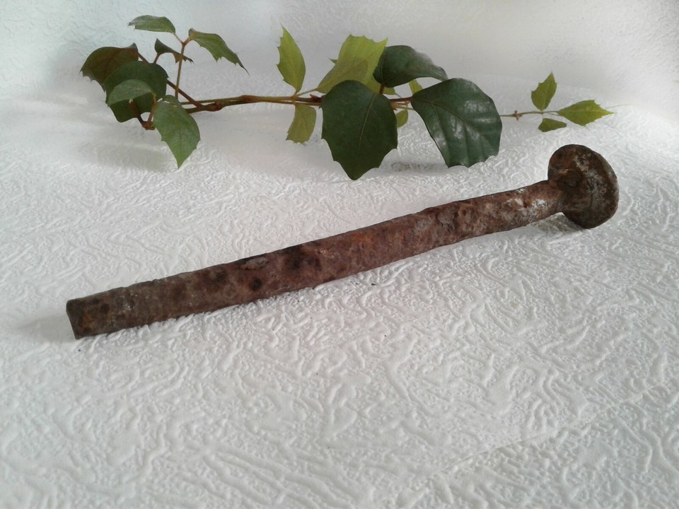 Antique Rusty Metal Spike Blunt Stud Rod Salvage Old Iron Hardware ...
