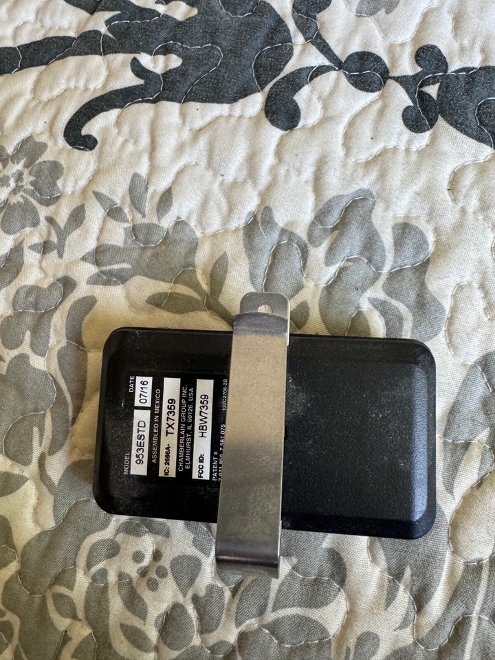 Chamberlain 3-Button Garage Door Opener Remote Control 953ESTD TX7359 ...