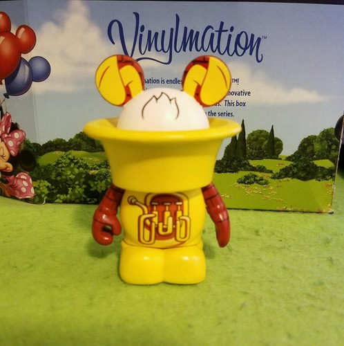 DISNEY Vinylmation 3" Inch Park - Set 7 Philharmagic Donald Duck Tuba ...