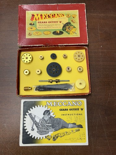 Vintage Meccano Gears Outfit B, 1960, Complete in Original Box with ...