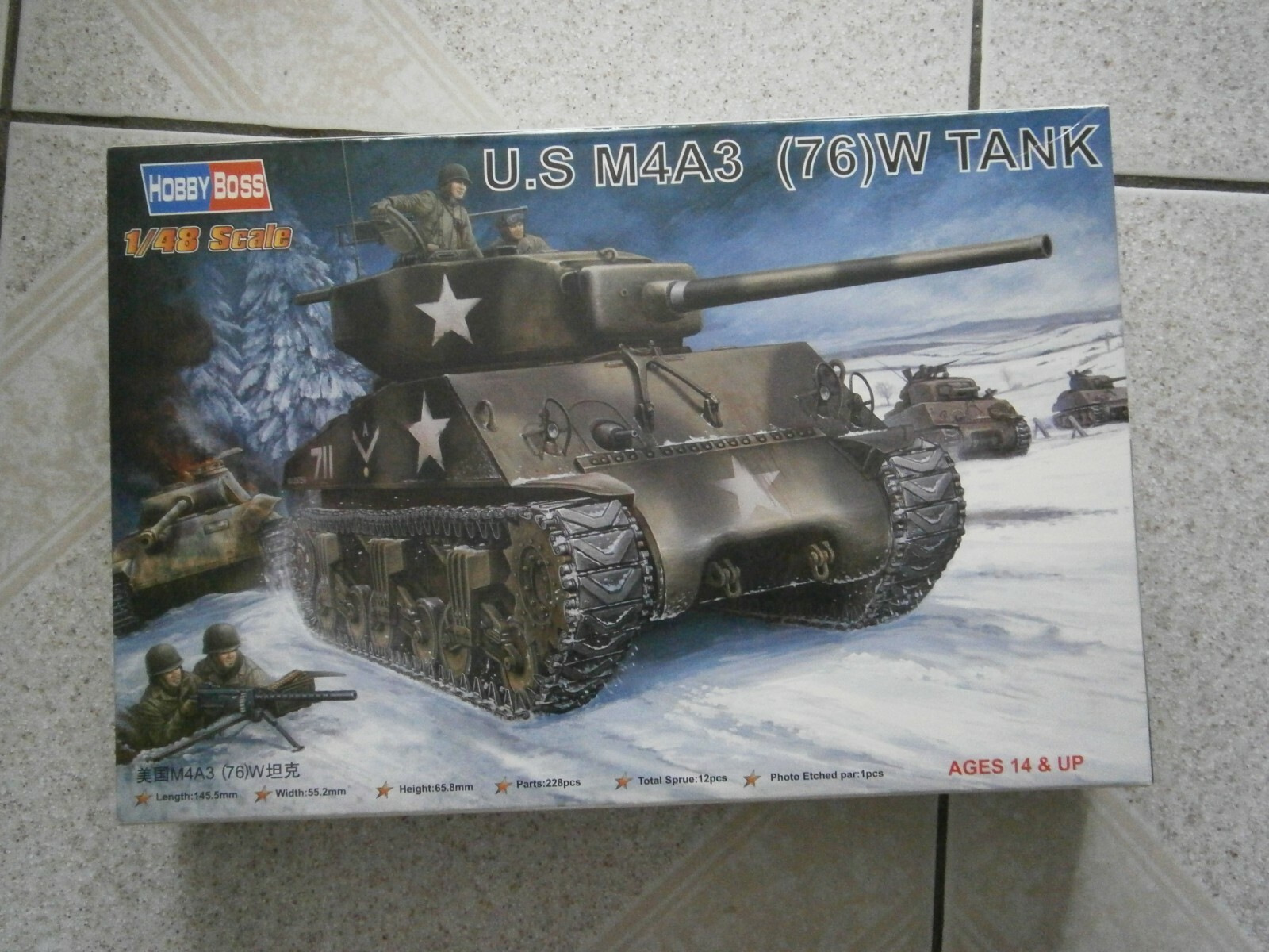 MAQUETTE CHAR WW2 SHERMAN U.S M4A3 (76)W TANK HOBBY BOSS 84805 1/48 - 1 ...